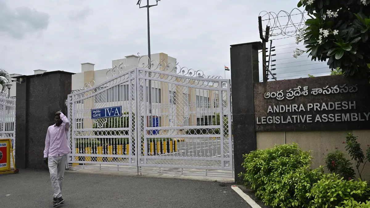 AP asks Center to recognise Amaravati as State Capital from June 2 ...