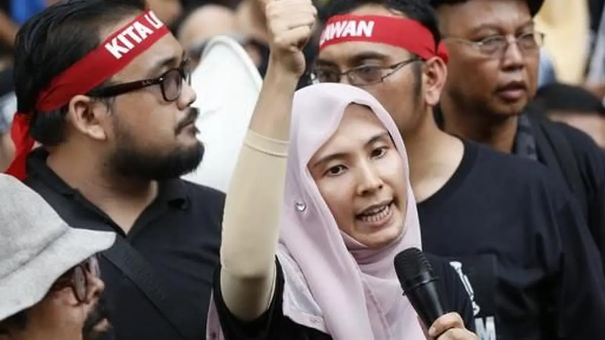 Malaysia arrests Anwar's daughter for sedition - The HinduBusinessLine