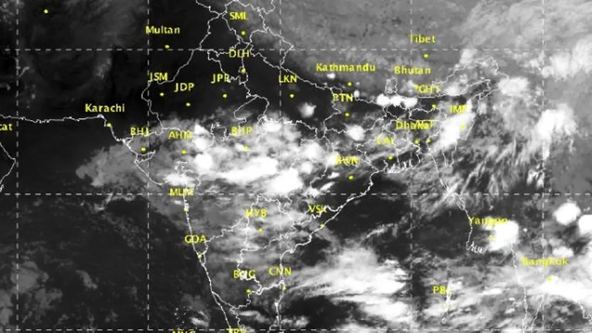 Monsoon withdrawal stalled as rains lash Central , West India - The ...