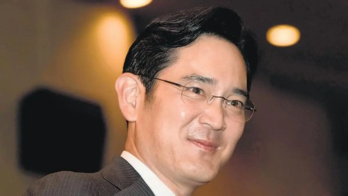 Samsung leader named a suspect in South Korea political probe - The ...