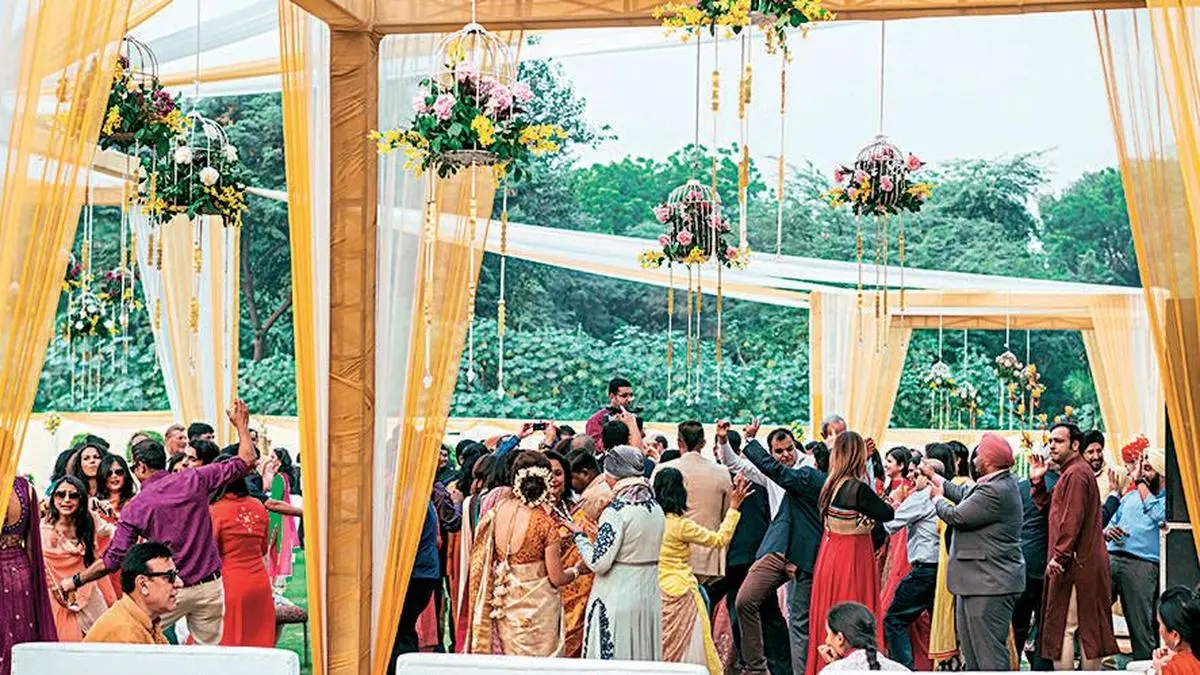 Now, foreign players eye $50-bn Indian wedding market! - The ...