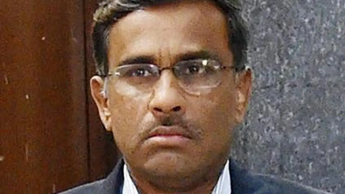 Limaye takes over as NSE chief, insists he will get to the bottom of co ...