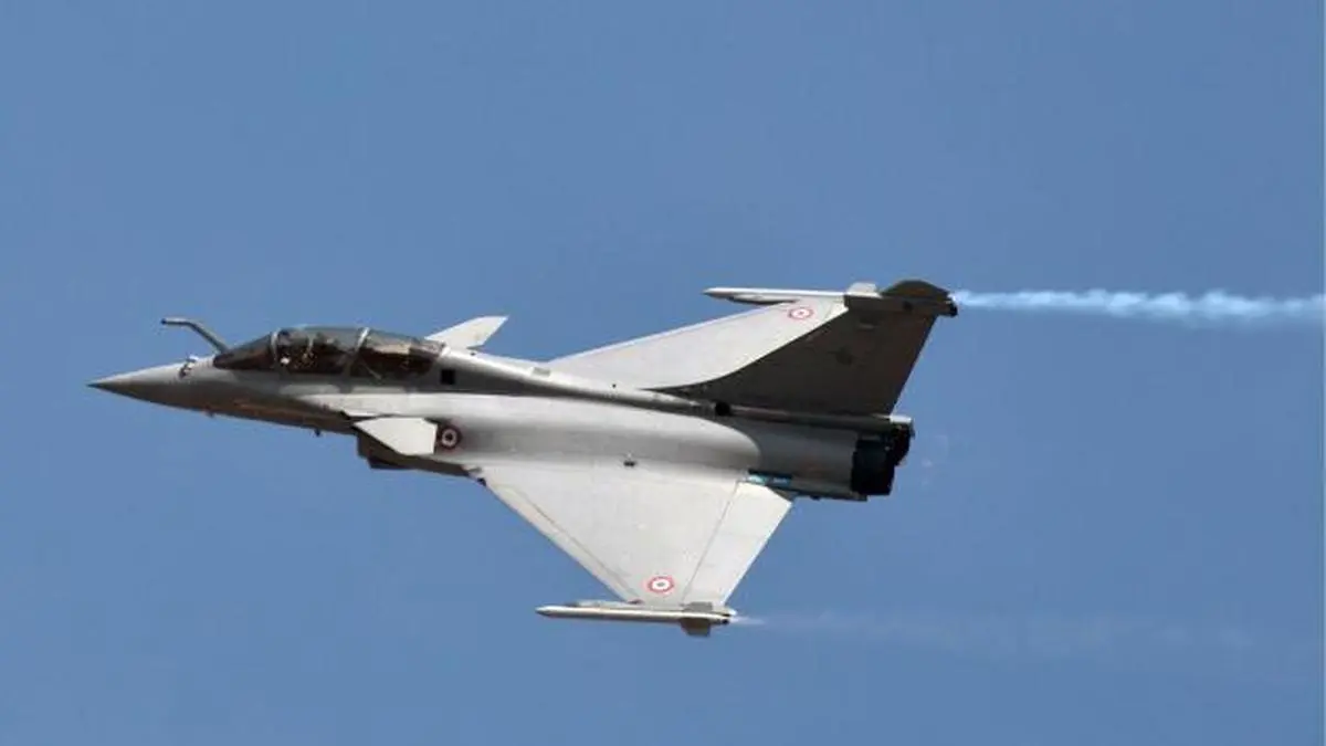 Apex court seeks pricing details of Rafale deal - The HinduBusinessLine