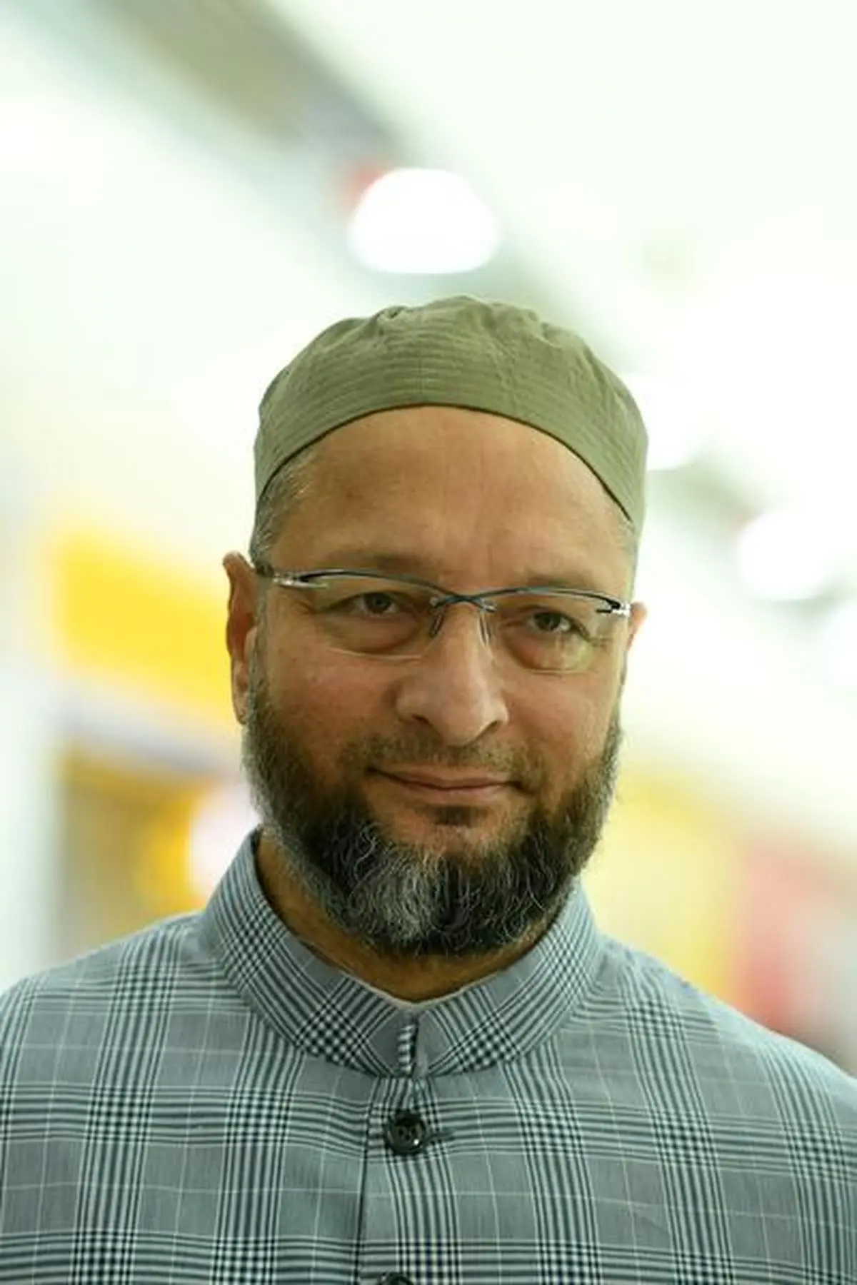 Day after attack, Owaisi gets 'Z' category security from govt - The Hindu BusinessLine