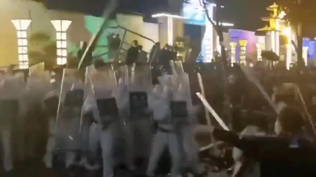 ‘More than 20,000 new hires have left Apple supplier Foxconn’s Zhengzhou plant in China’ - The ...