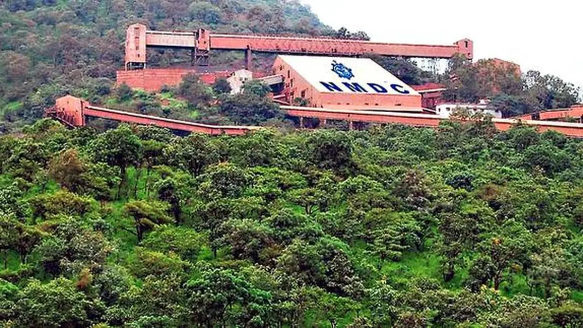 NMDC unveils ₹150 crore advanced R&D Centre in Hyderabad for sustainable mining innovation - The ...