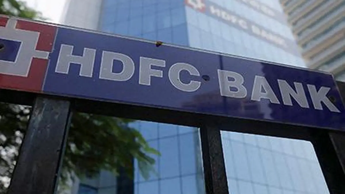 HDFC Bank sells HDFC Credila shares worth ₹9,552 crore to Kopvoorn B.V. and others - The Hindu ...
